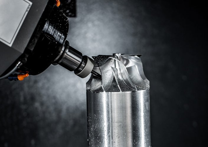 Milling Machines vs. Lathe Machines - In The Loupe